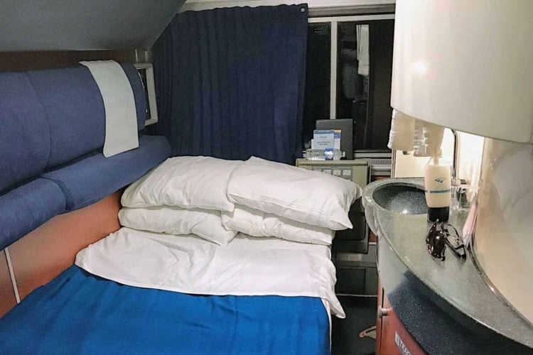 Top Tips for Amtrak Sleeper Car Passengers - Cruise Maven