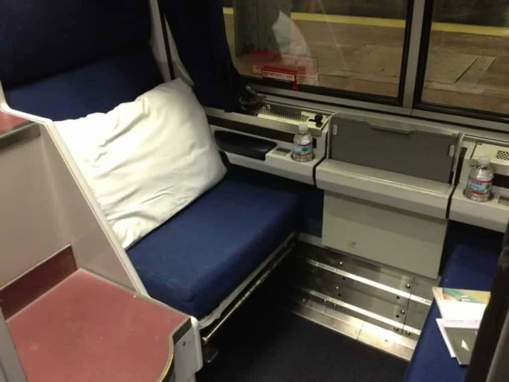 Guide to Amtrak Sleeping Accommodations - Travel UpClose